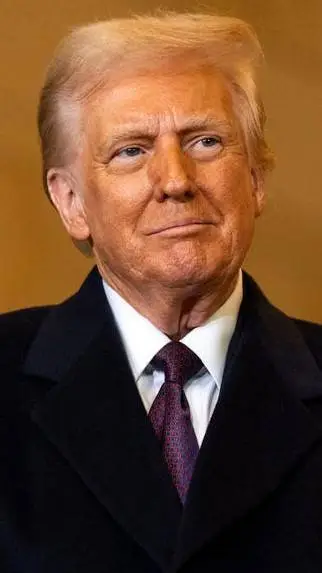 Chat with Trump Rap Battle - text or voice, Enjoy AI Chat Free & Safe