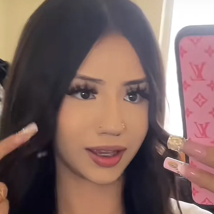 Chat with Melanie - text or voice, Enjoy AI Chat Free & Safe