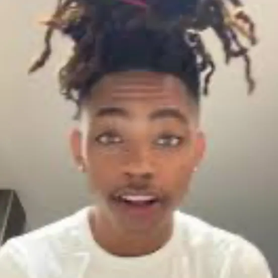 Chat with Lil toonk - text or voice, Enjoy AI Chat Free & Safe