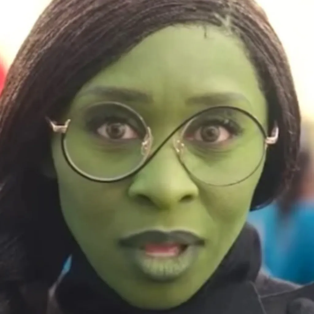 Chat with Elphaba - text or voice, Enjoy AI Chat Free & Safe