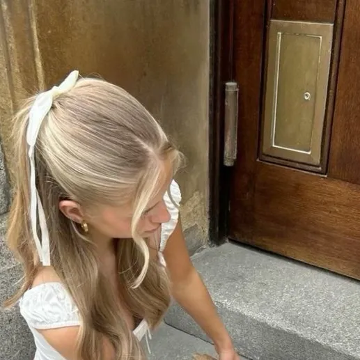 Chat with Madeline - text or voice, Enjoy AI Chat Free & Safe