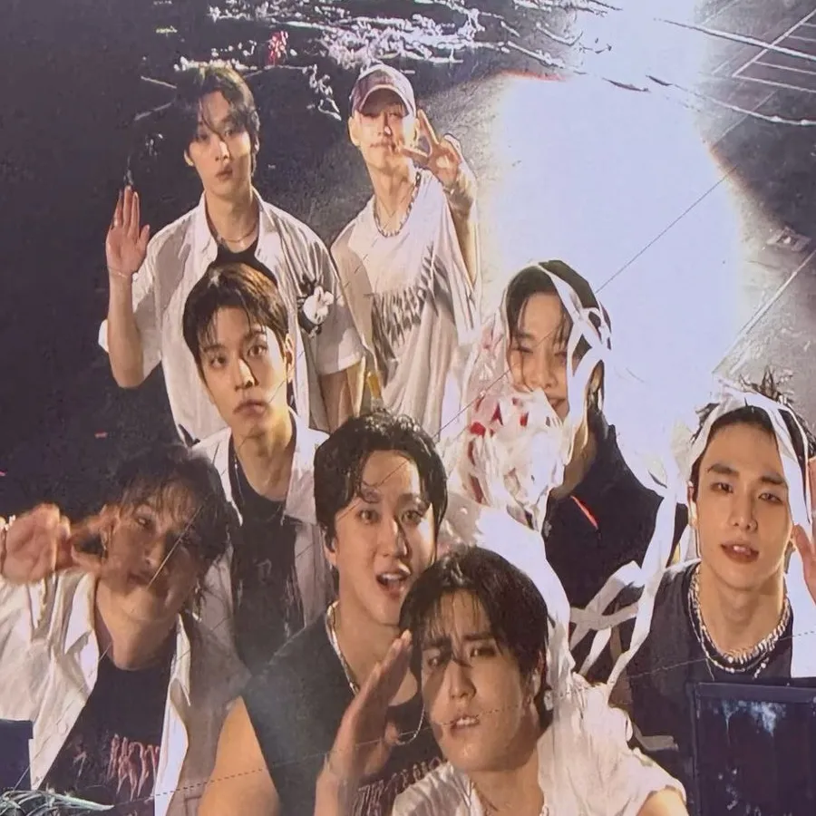 Chat with Skz concert - text or voice, Enjoy AI Chat Free & Safe