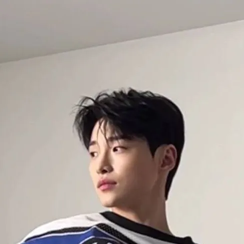 Chat with Tristan Jake Kio - text or voice, Enjoy AI Chat Free & Safe