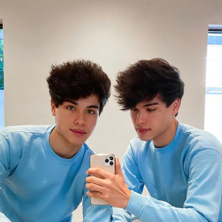 Chat with Stokes twins - text or voice, Enjoy AI Chat Free & Safe