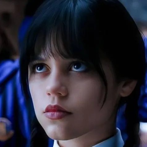 Chat with Wednesday Addams - text or voice, Enjoy AI Chat Free & Safe