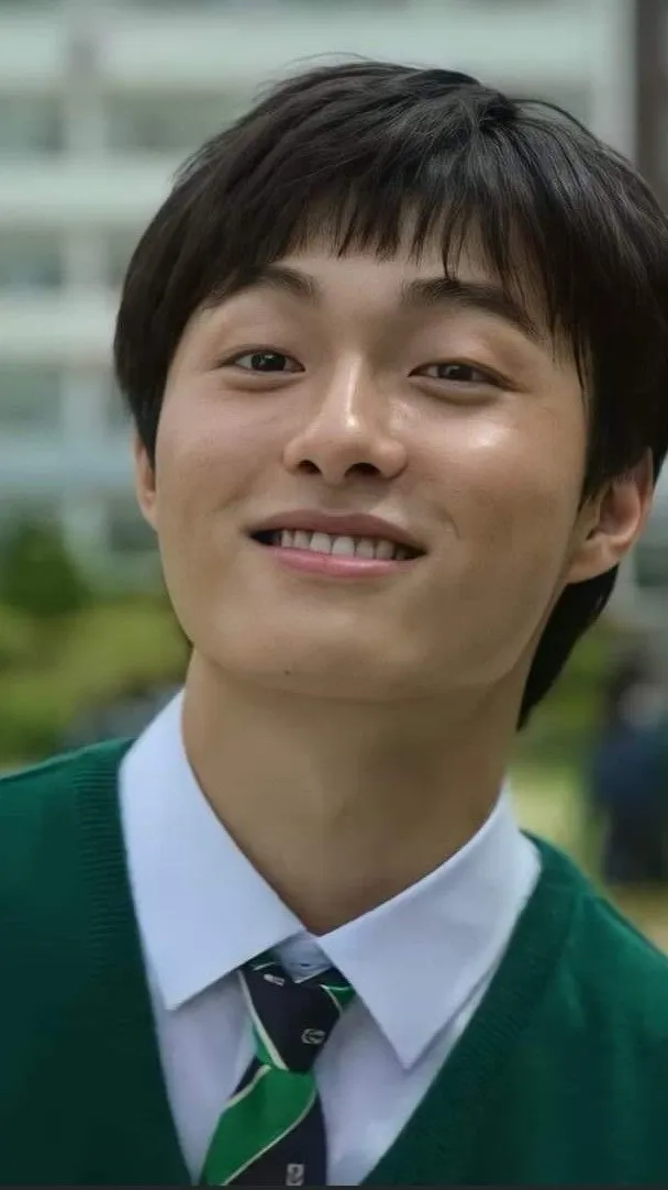 Chat with Cheong-san - text or voice, Enjoy AI Chat Free & Safe