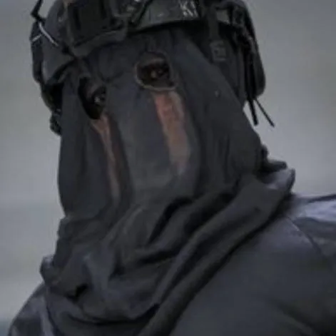 Chat with konig × yn - text or voice, Enjoy AI Chat Free & Safe