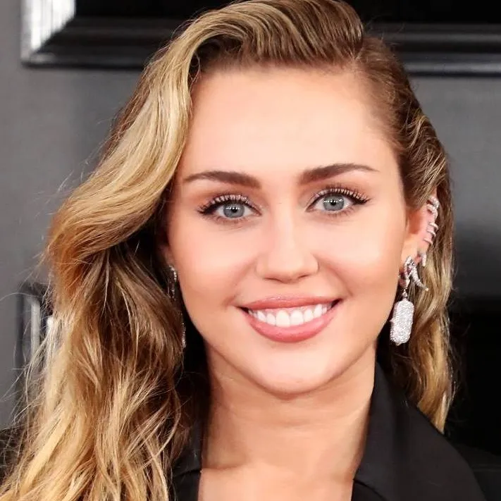 Chat with Miley Cyrus - text or voice, Enjoy AI Chat Free & Safe