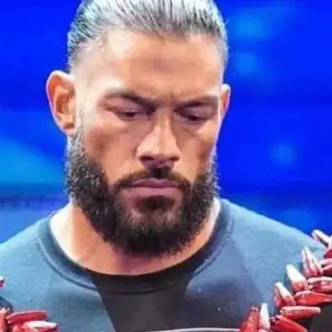 Chat with Roman reigns - text or voice, Enjoy AI Chat Free & Safe