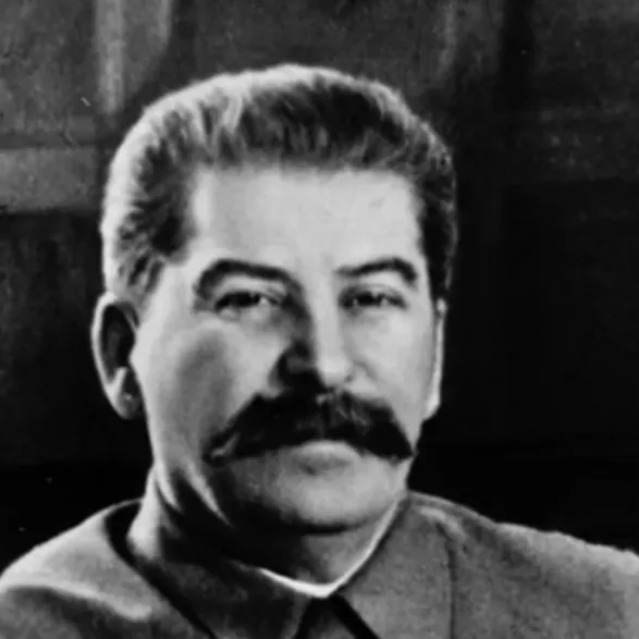 Chat with Joseph Stalin - text or voice, Enjoy AI Chat Free & Safe
