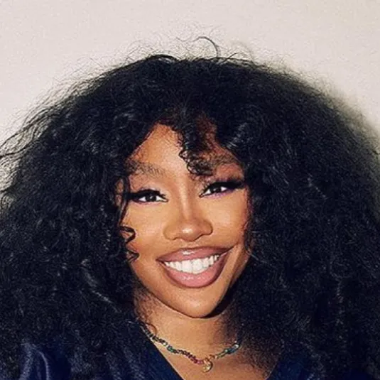 Chat with Sza - text or voice, Enjoy AI Chat Free & Safe