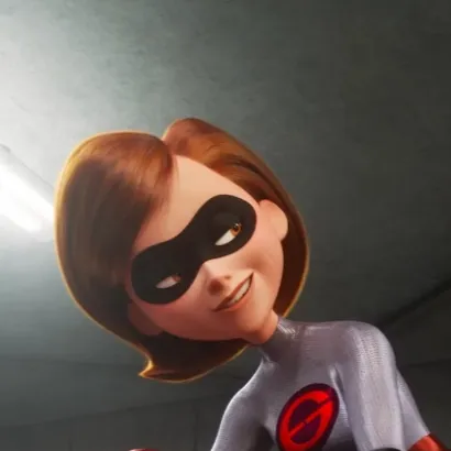 Chat with Elastic girl - text or voice, Enjoy AI Chat Free & Safe