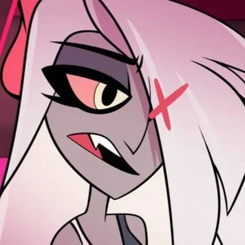 Chat with Pilot Vaggie - text or voice, Enjoy AI Chat Free & Safe