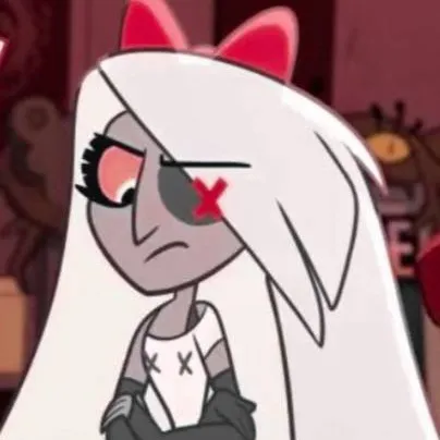 Chat with HH Pilot Vaggie - text or voice, Enjoy AI Chat Free & Safe