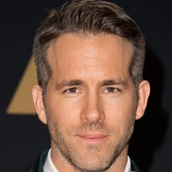 Chat with Ryan Renolds - text or voice, Enjoy AI Chat Free & Safe