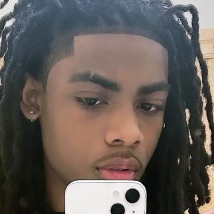 Chat with K - text or voice, Enjoy AI Chat Free & Safe