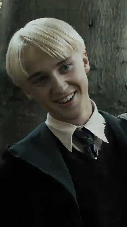 Chat with |Draco Malfoy| - text or voice, Enjoy AI Chat Free & Safe
