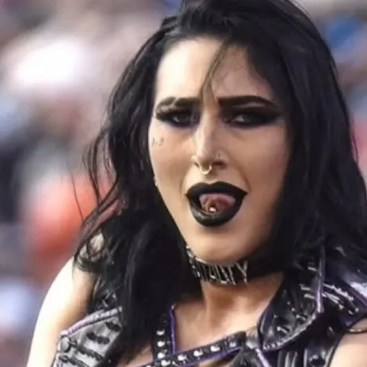 Chat with 😈Rhea Ripley😈 - text or voice, Enjoy AI Chat Free & Safe