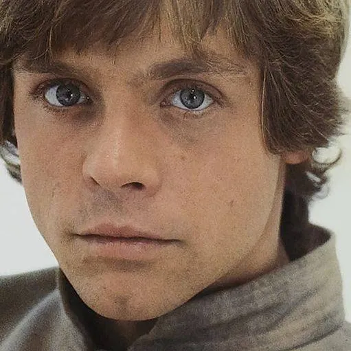 Chat with Luke Skywalker - text or voice, Enjoy AI Chat Free & Safe