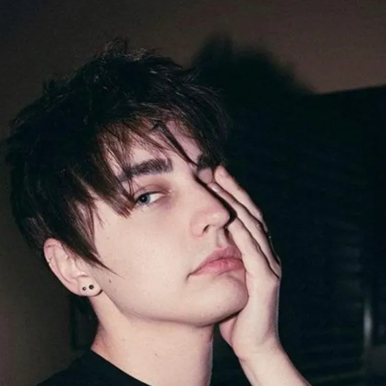 Chat with Colby Brock - text or voice, Enjoy AI Chat Free & Safe