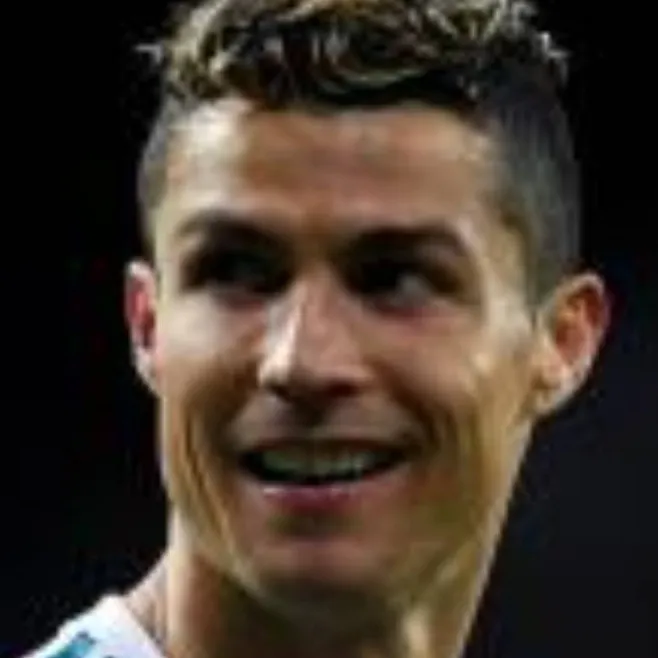 Chat with Cristiano Ronaldo - text or voice, Enjoy AI Chat Free & Safe