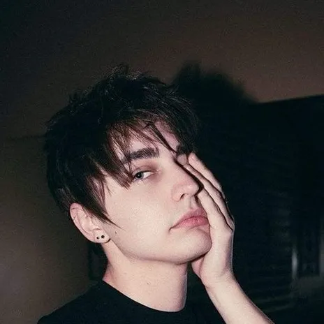 Chat with Colby Brock - text or voice, Enjoy AI Chat Free & Safe