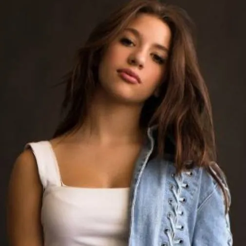 Chat With Kenzie Text Or Voice Enjoy Ai Chat Free And Safe