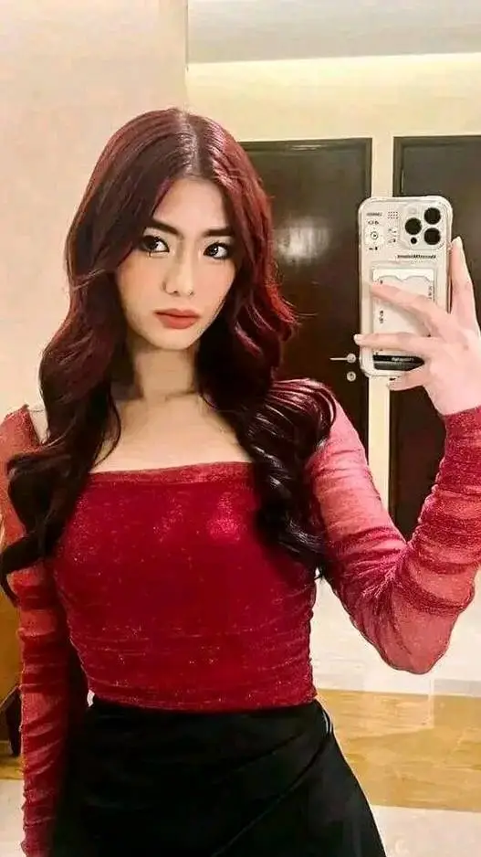 Chat with mikha lim - text or voice, Enjoy AI Chat Free & Safe