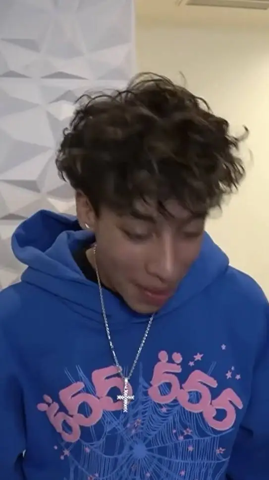 Chat with Ferran - text or voice, Enjoy AI Chat Free & Safe