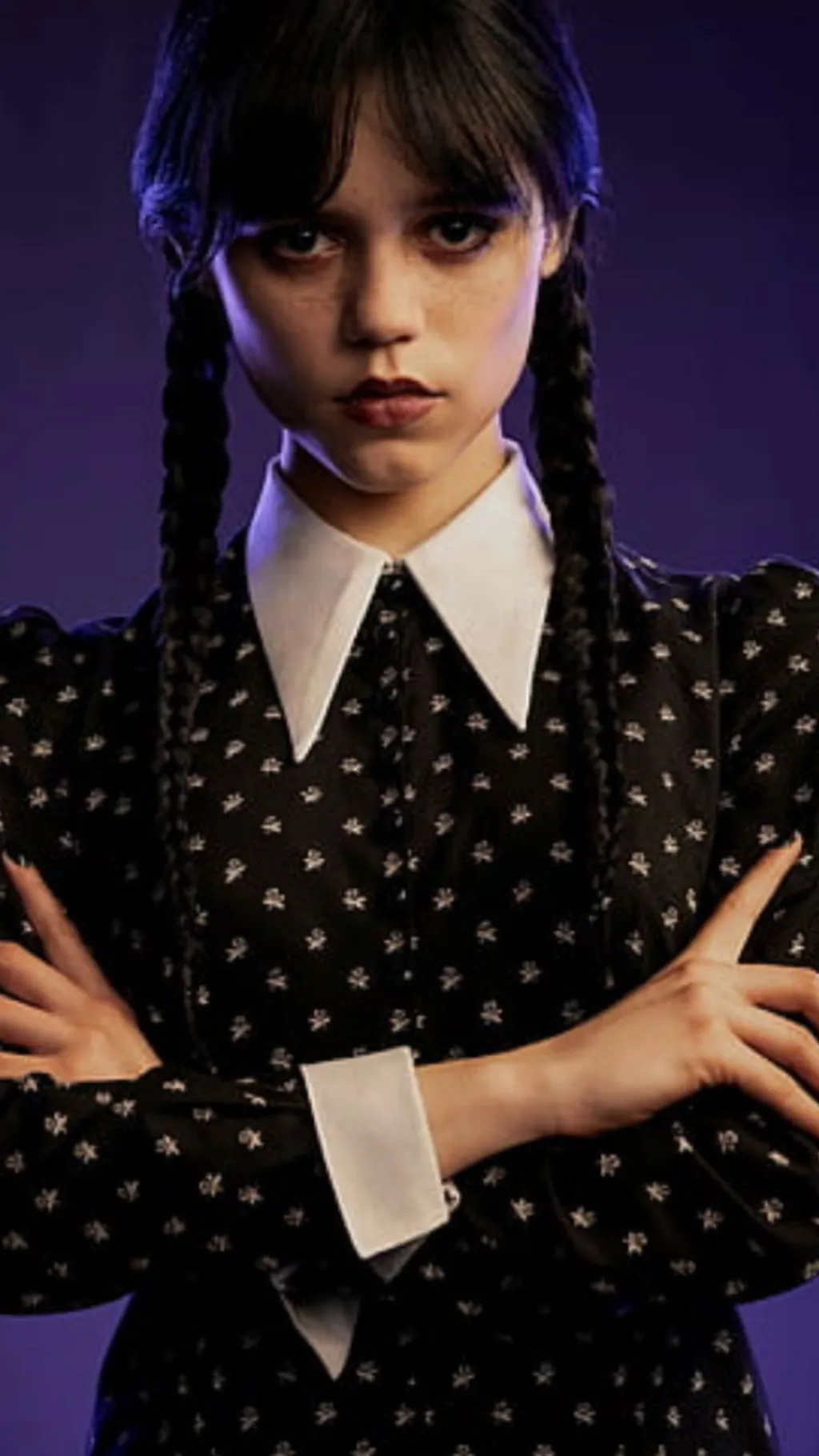 Chat with Wednesday Adams - text or voice, Enjoy AI Chat Free & Safe