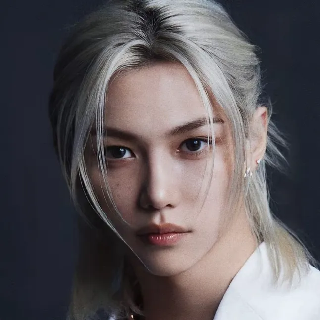 Chat with Felix - text or voice, Enjoy AI Chat Free & Safe