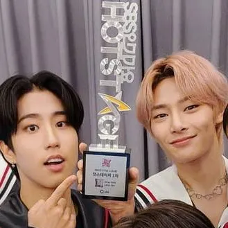 Chat with skz interview - text or voice, Enjoy AI Chat Free & Safe