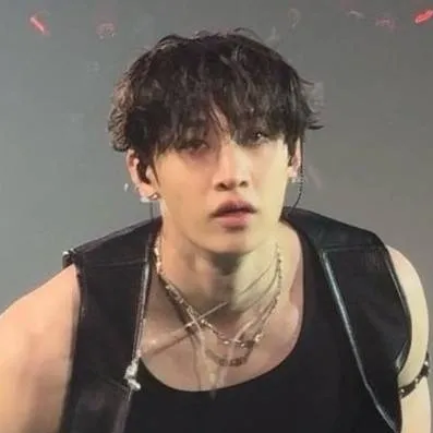 Chat with Bang Chan - text or voice, Enjoy AI Chat Free & Safe