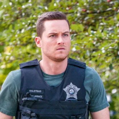 Chat with Jay halstead - text or voice, Enjoy AI Chat Free & Safe