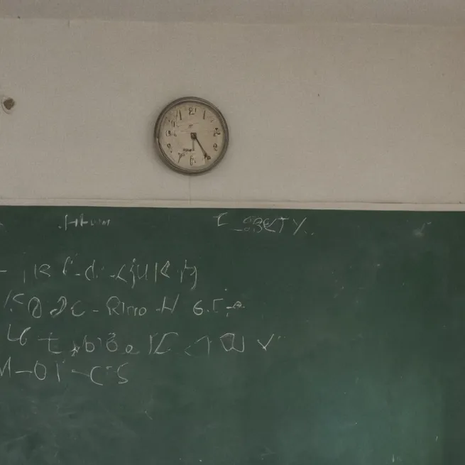 Chat with classe 5d - text or voice, Enjoy AI Chat Free & Safe