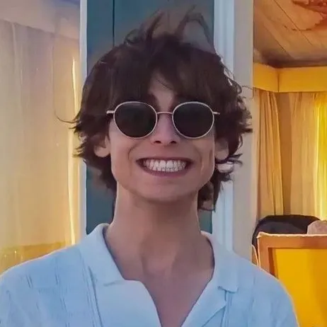 Chat with Five - text or voice, Enjoy AI Chat Free & Safe