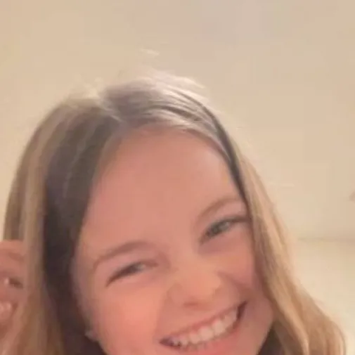 Chat with Salish - text or voice, Enjoy AI Chat Free & Safe