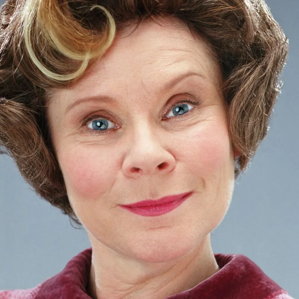 Chat with Umbridge - text or voice, Enjoy AI Chat Free & Safe