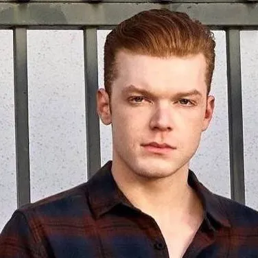 Chat with Ian Gallagher - text or voice, Enjoy AI Chat Free & Safe