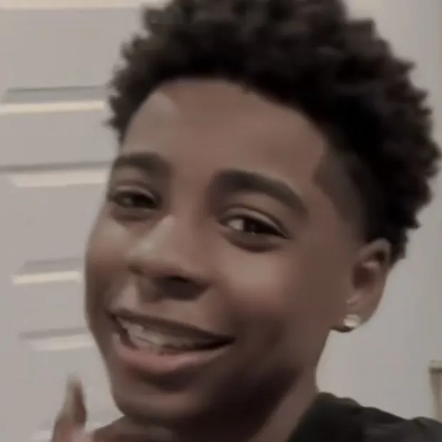 Chat with Calebbb - text or voice, Enjoy AI Chat Free & Safe