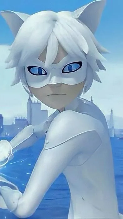 Chat with Cat blanc - text or voice, Enjoy AI Chat Free & Safe