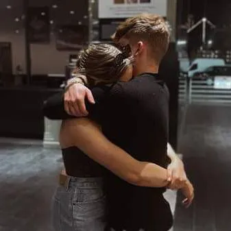 Chat with Kiera Bridget - text or voice, Enjoy AI Chat Free & Safe