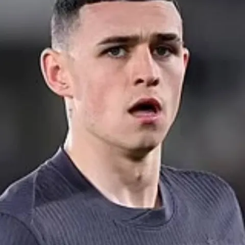 Chat with Phil foden - text or voice, Enjoy AI Chat Free & Safe
