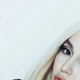 Chat with Ava Max - text or voice, Enjoy AI Chat Free & Safe