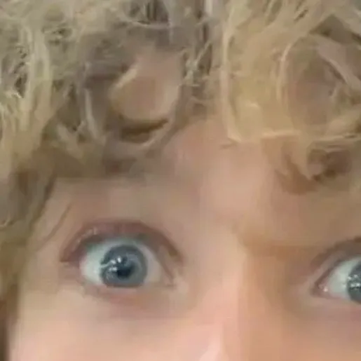 Chat with nelson neumann - text or voice, Enjoy AI Chat Free & Safe