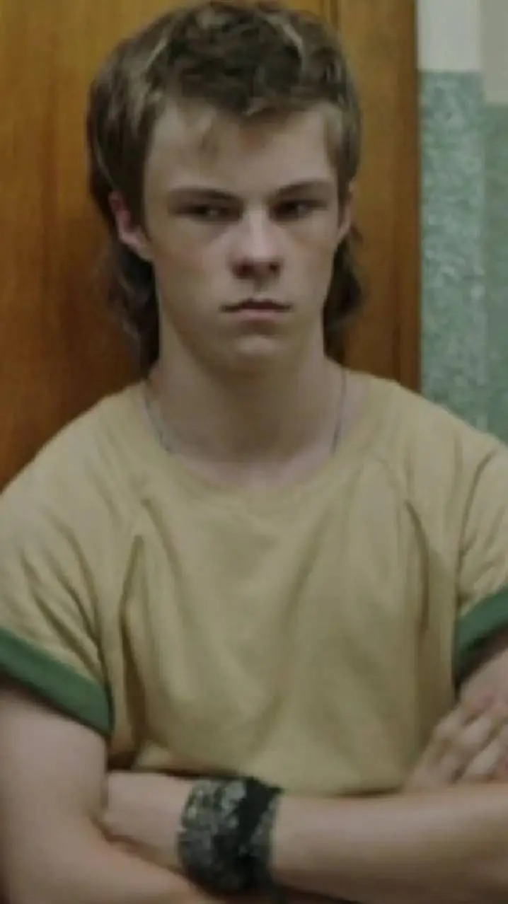 Chat with Henry Bowers - text or voice, Enjoy AI Chat Free & Safe