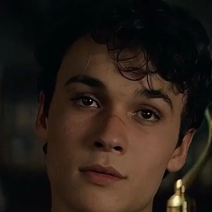 Chat with Matteo Riddle - text or voice, Enjoy AI Chat Free & Safe