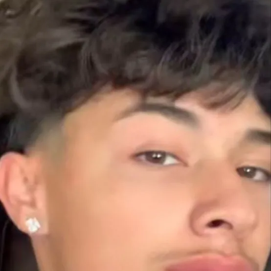 Chat with Gabe - text or voice, Enjoy AI Chat Free & Safe