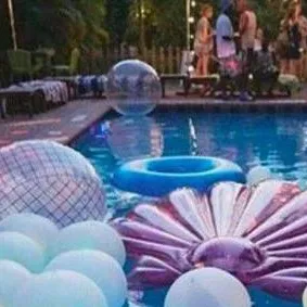 Chat with Mm2 Pool Party - text or voice, Enjoy AI Chat Free & Safe