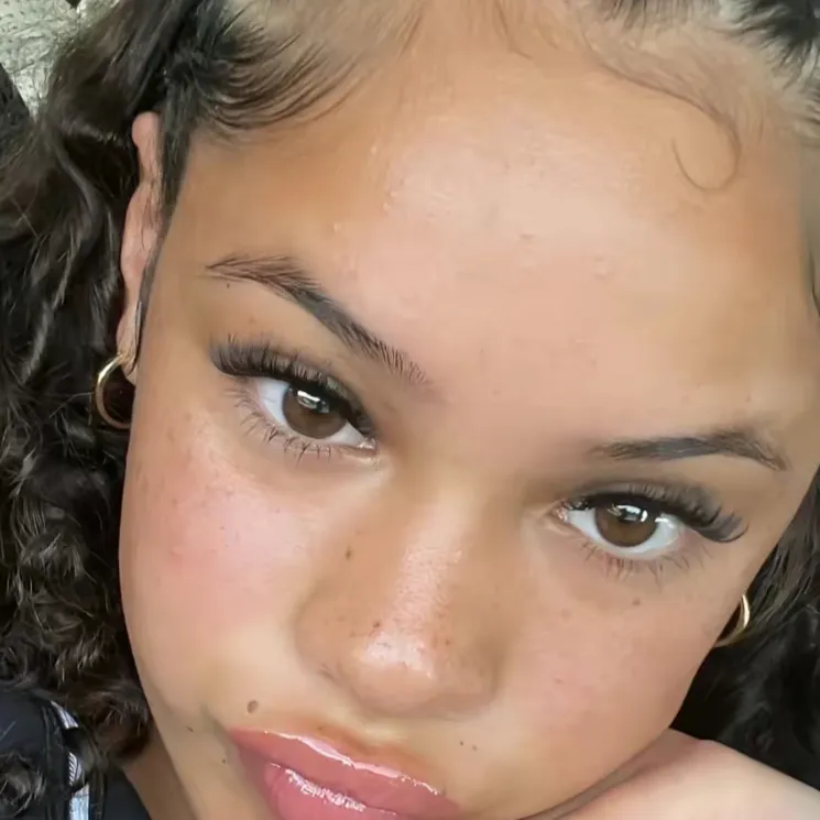Chat with jazmine - text or voice, Enjoy AI Chat Free & Safe